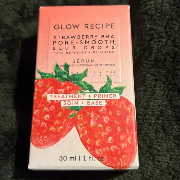 Glow Recipe | Skincare | Glow Recipe Strawberry Bha Poresmooth Blur ...